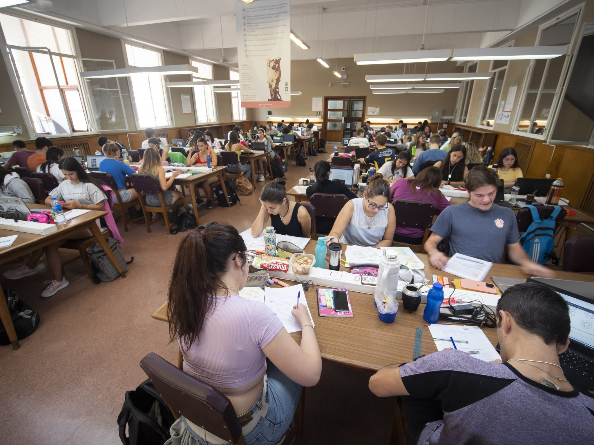 Salas de lectura – Biblioteca Central